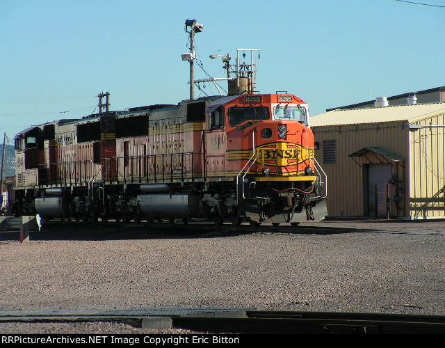 BNSF 8269 and BNSF 8244